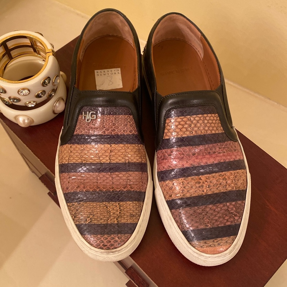 Givenchy Sneakers - Gem